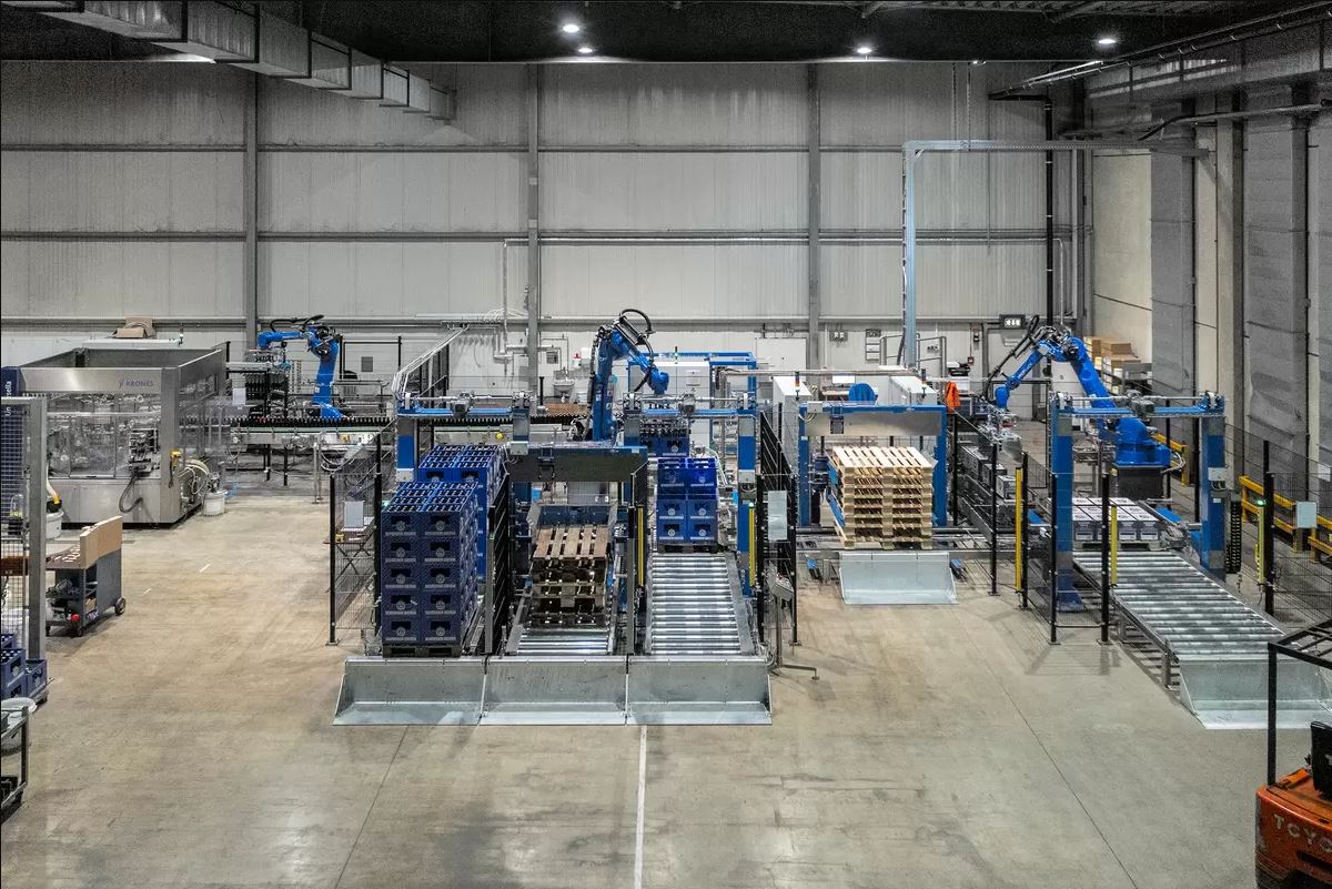 Improving your AMR Efficiencies - Warehouse Automation